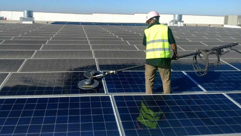 Solar Panel Cleaning Dubai | Maximize Energy & Efficiency